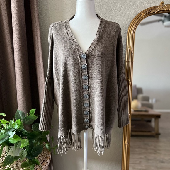 Vintage | Sweaters | Vintage Knit Fringe Oversized Sweater | Poshmark